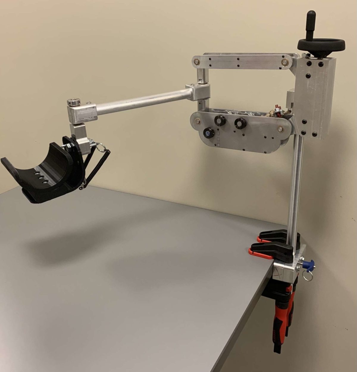 Mechanical engineering senior projects: Design-thinking, design-doing ...